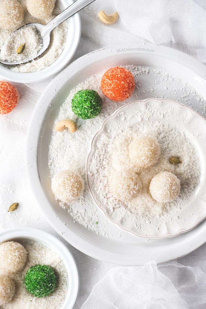 COConut Laddoo - Super simple laddoo - MADaboutkitchen