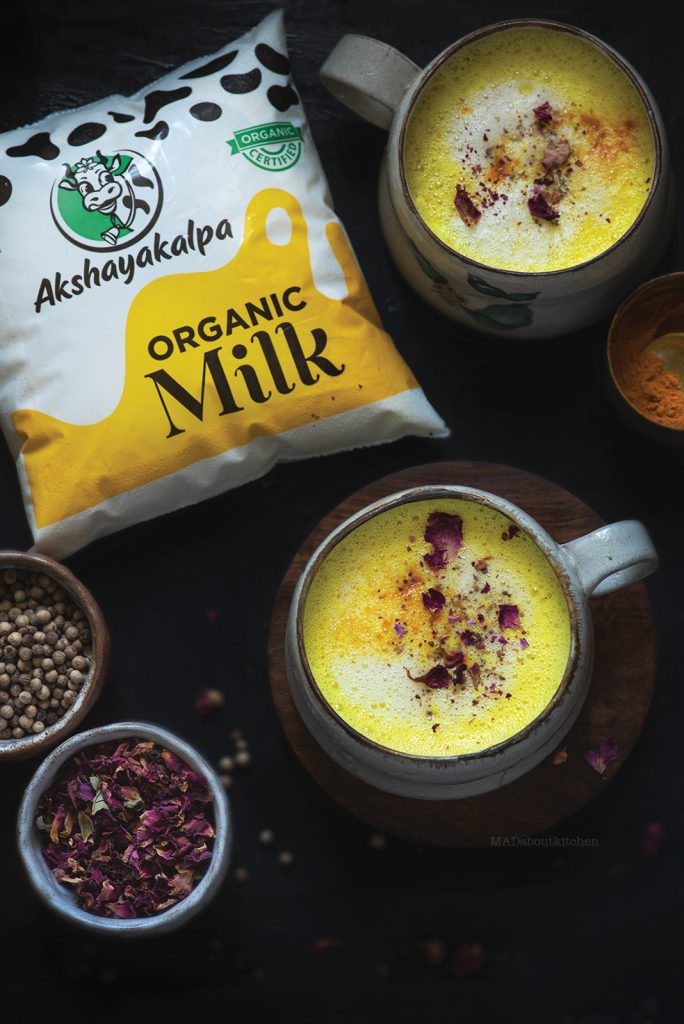 HALdiwaala Doodh - Golden Milk - MADaboutkitchen