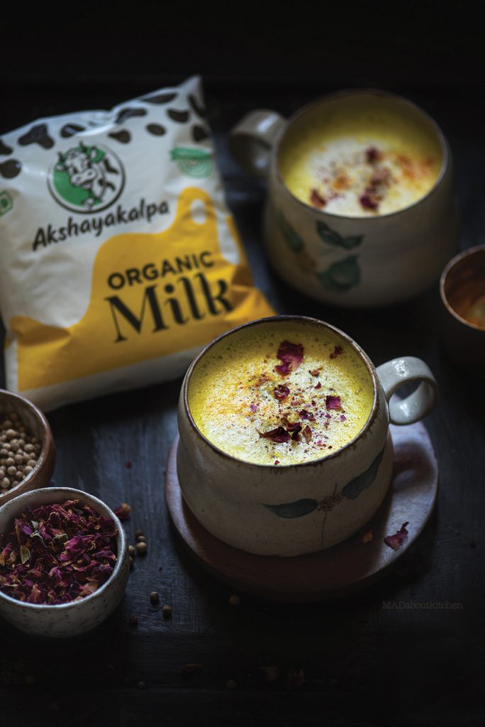 HALdiwaala Doodh - Golden Milk - MADaboutkitchen